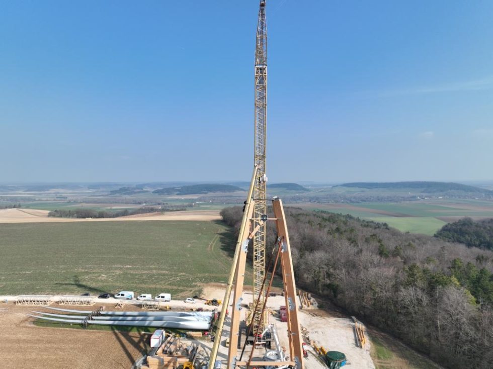 InnoVent installs its 3rd wooden wind turbine! • Innovent